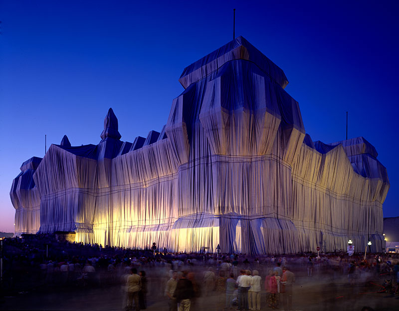 Christo e Jeanne-Claude. Projects, a Pinerolo la mostra dedicata alla ...