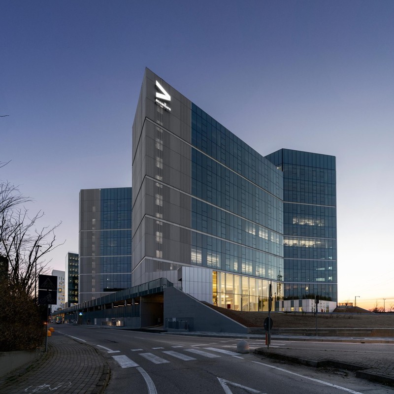 Assago (Mi), Park Associati completa la nuova sede di Accenture per ...